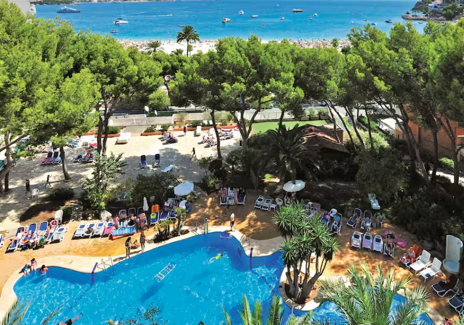 🌟 FAMILY HOLIDAY OFFER – MAJORCA 🌟 - KT Travel